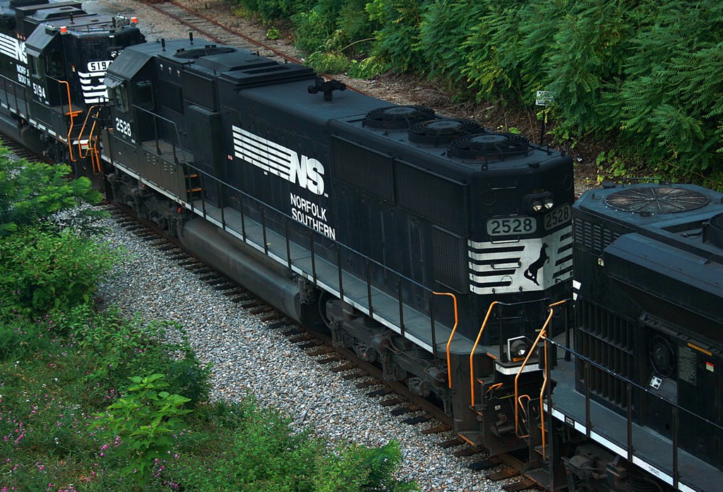 NS 2528